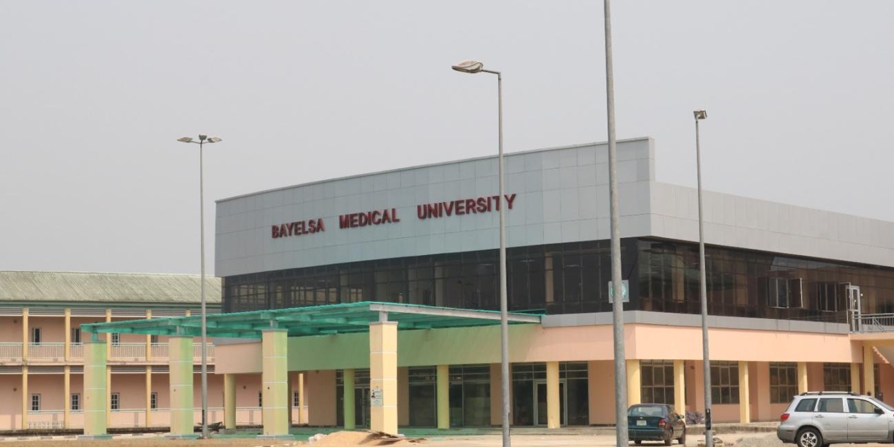 Commotion In Bayelsa Medical University Over Fire Outbreak At Female Hostel
