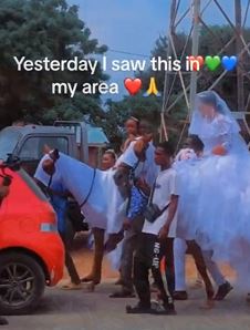 Bride Arrives White Wedding Venue With Convoy Of Horses (Video)