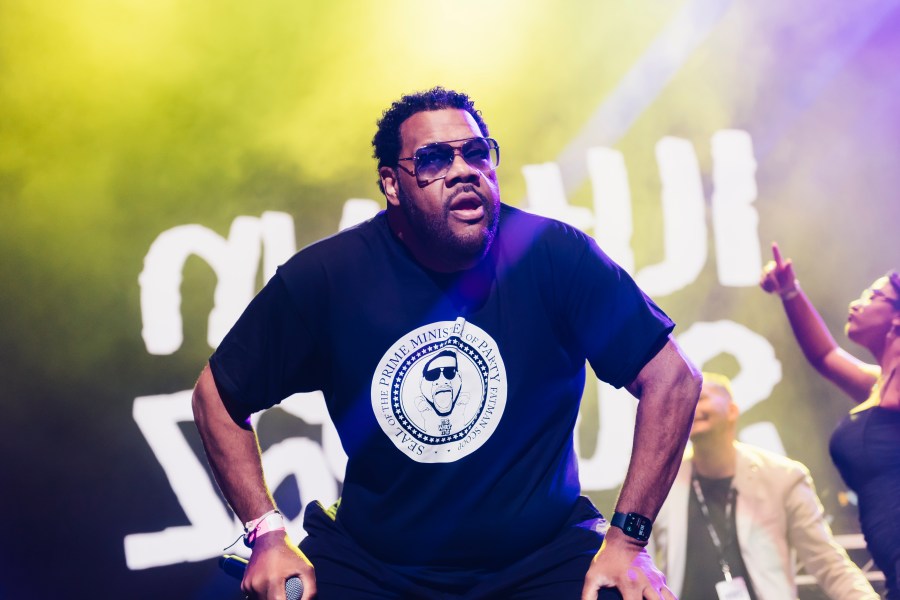 Popular Rapper, Fatman Scoop Collapses On Stage During His Connecticut ...