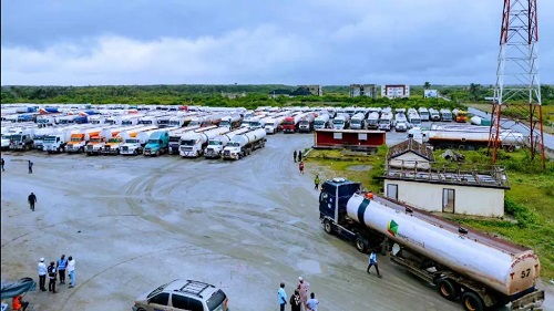Marketers Begin Direct Loading From Dangote Refinery